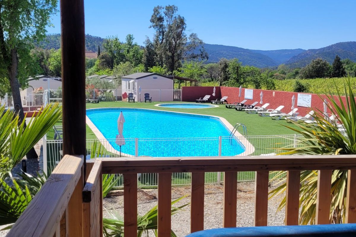 Camping Charlemagne - Le-Plan-de-la-Tour